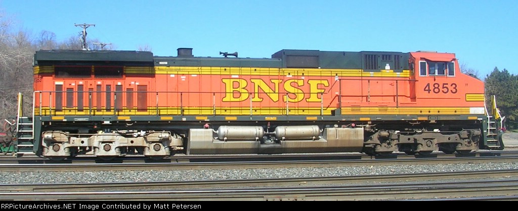 BNSF 4853